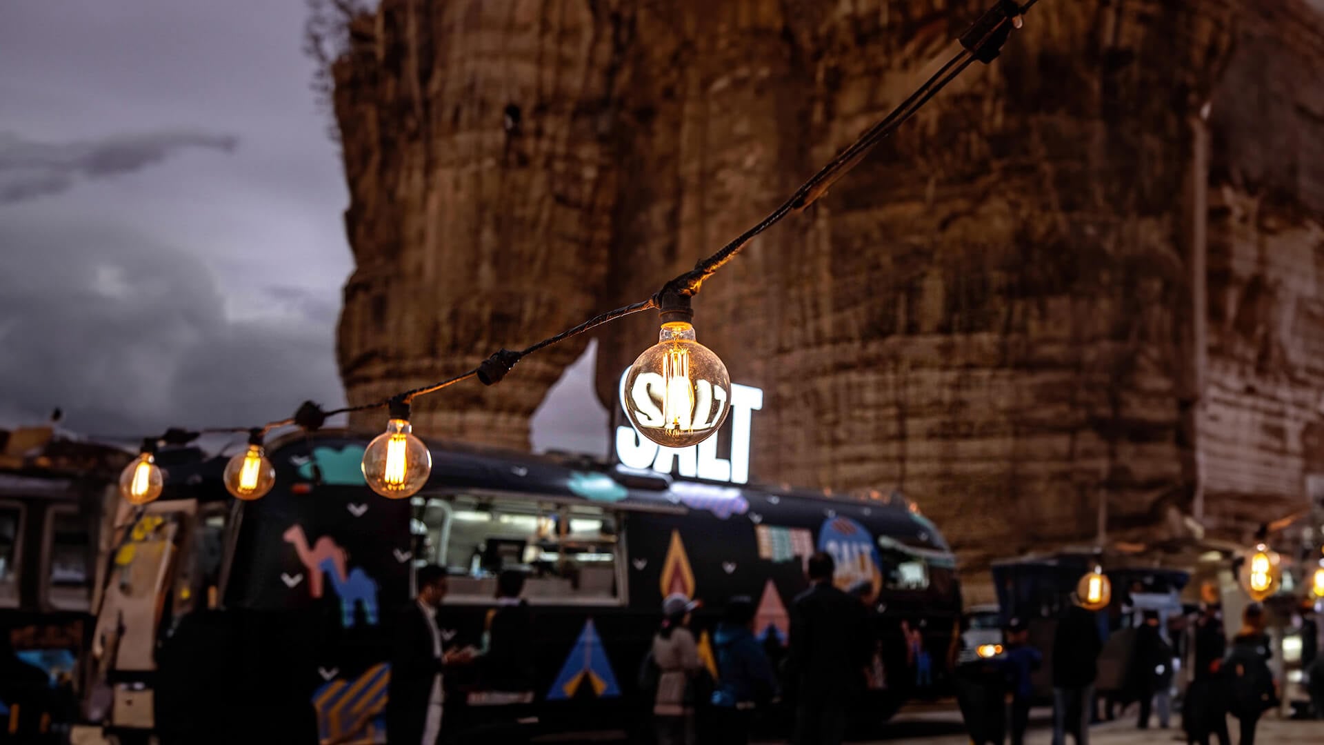 Salt at Elephant Rock | Food and drink | Experience AlUla